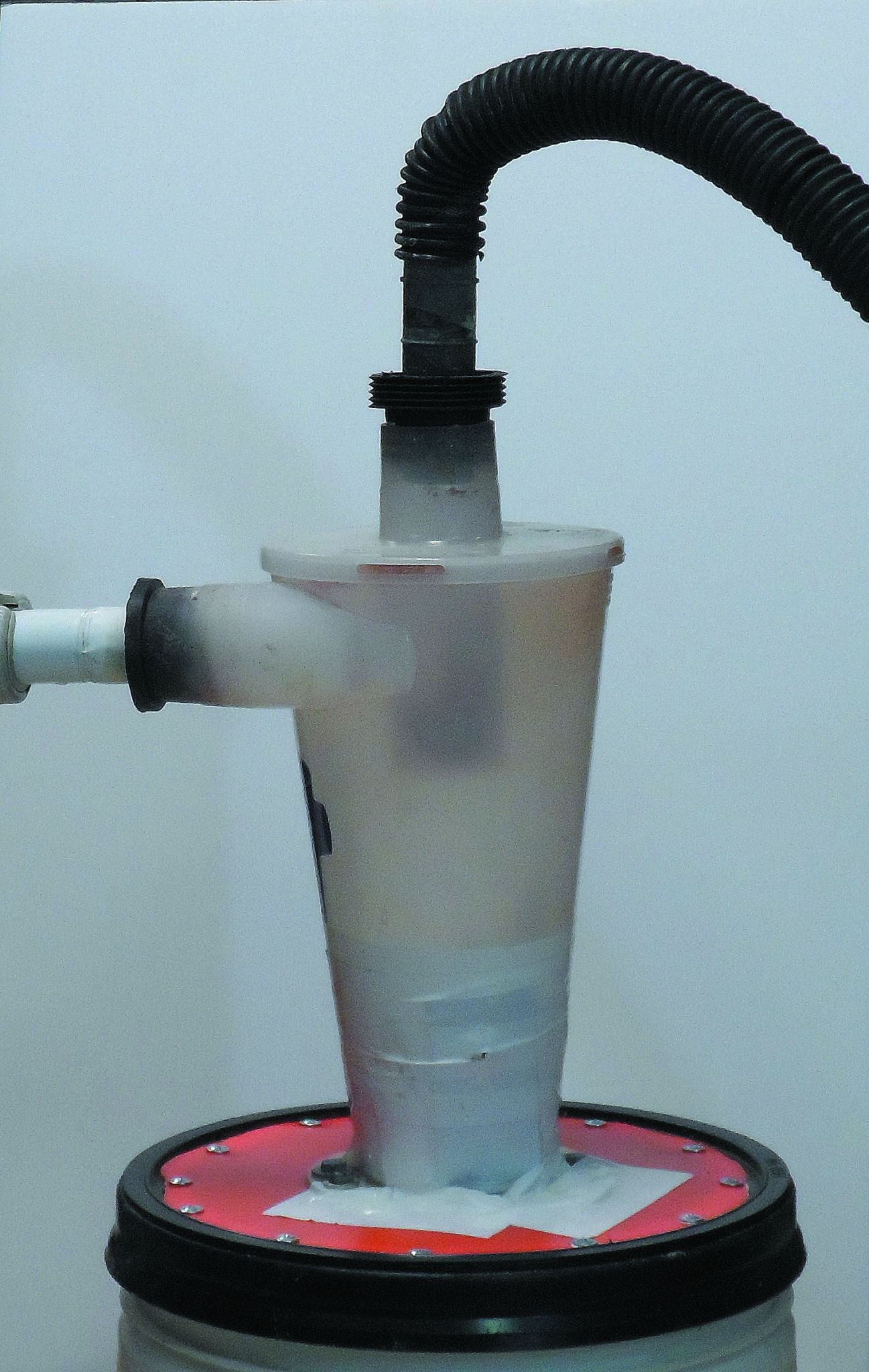 Another Look at ‘Dustless’ Sanding - Practical Sailor